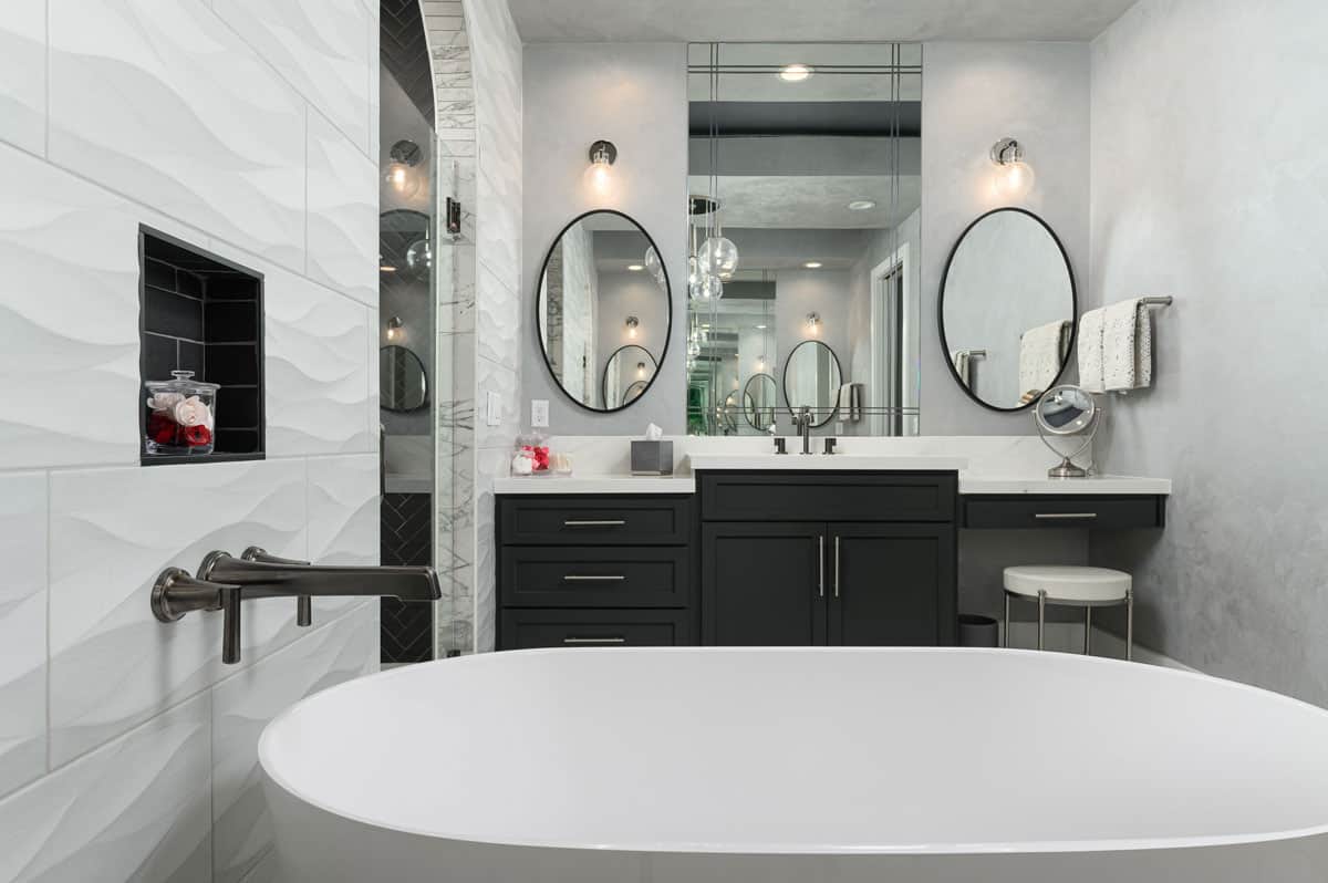 Custom Bathroom Design Ideas & Trends | Broadleaf Residential